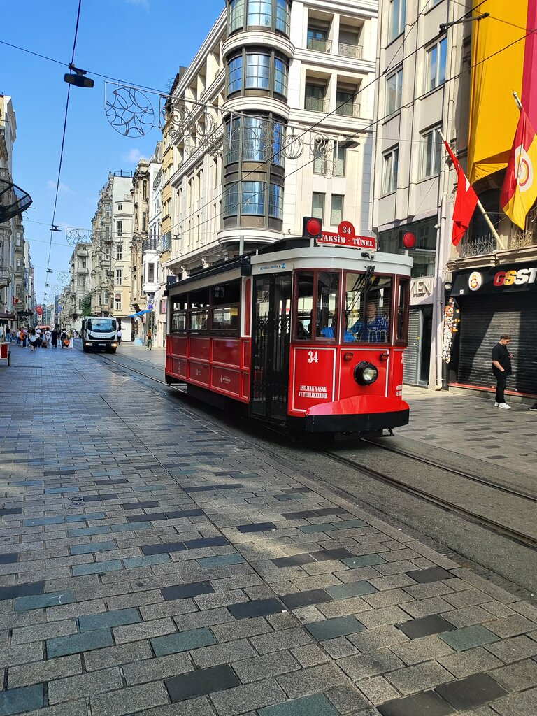 Tiyatrolar Beyoğlu El Sanatları, İstanbul, foto