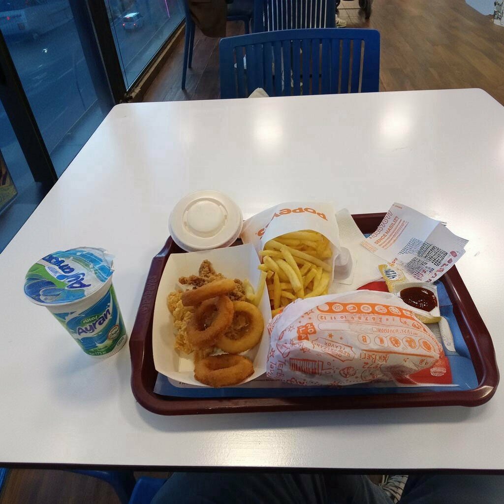 Fast food Popeyes, Siirt, foto