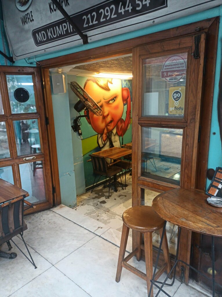 Fast food Taksim Kumpir Waffle, İstanbul, foto