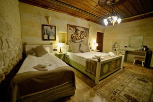 Caftan Cave Suites (Nevşehir, Avanos, Orta Mah., Cami Sok., 11), otel  Nevşehir'den
