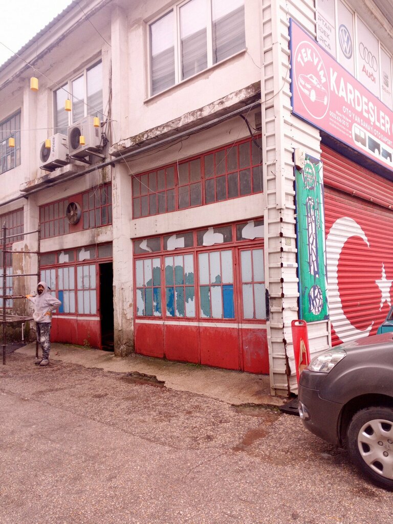 Otomobil parçaları imalatı Tekvim Kardeşler Otomotiv, Bursa, foto