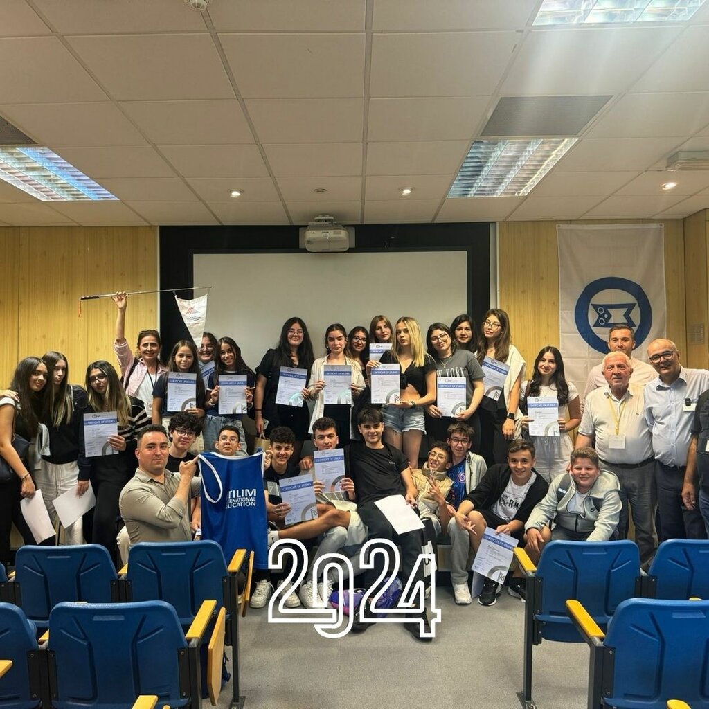 Eğitim merkezleri Atilim International, İstanbul, foto