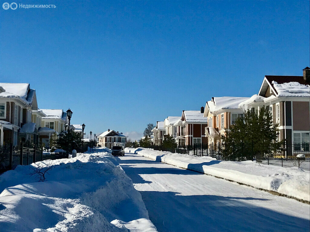Yazlık yerleşim Shotlandskiy Kvartal, Moskova ve Moskovskaya oblastı, foto