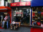 Rexona (İstanbul, Fatih, Saraç İshak Mah., Küçük Haydar Efendi Sok., 11B), giyim mağazası  İstanbul'dan