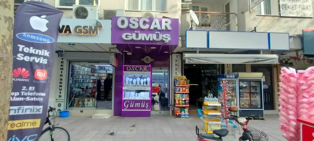 Değerli taşlar Oscar Gümüş, İzmir, foto