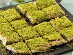 Diyarzade Künefe ve Tatlı (İstanbul, Güngören, Haznedar Mah., Bilge Sok., 13A), kafe  İstanbul'dan