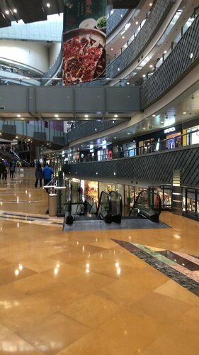 Alışveriş merkezleri Shanghai IFC Mall, Şanghay, foto
