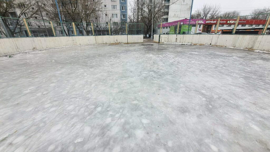 Buz pateni pistleri Каток с натуральным льдом, Moskova, foto