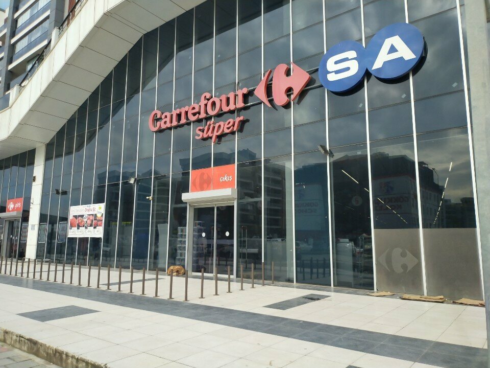 Süpermarket CarrefourSA, İzmir, foto