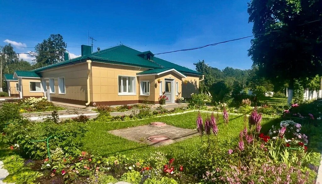 Sosyal yardım kuruluşları Tesovy bereg, Saint‑Petersburg, foto