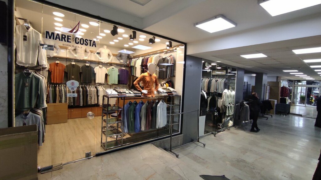 Giyim mağazası Mare Costa-Coşkun Tekstil, İstanbul, foto