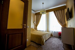Partkom (Karla Marksa Avenue No:41/10, Omsk), otel  Omsk'tan