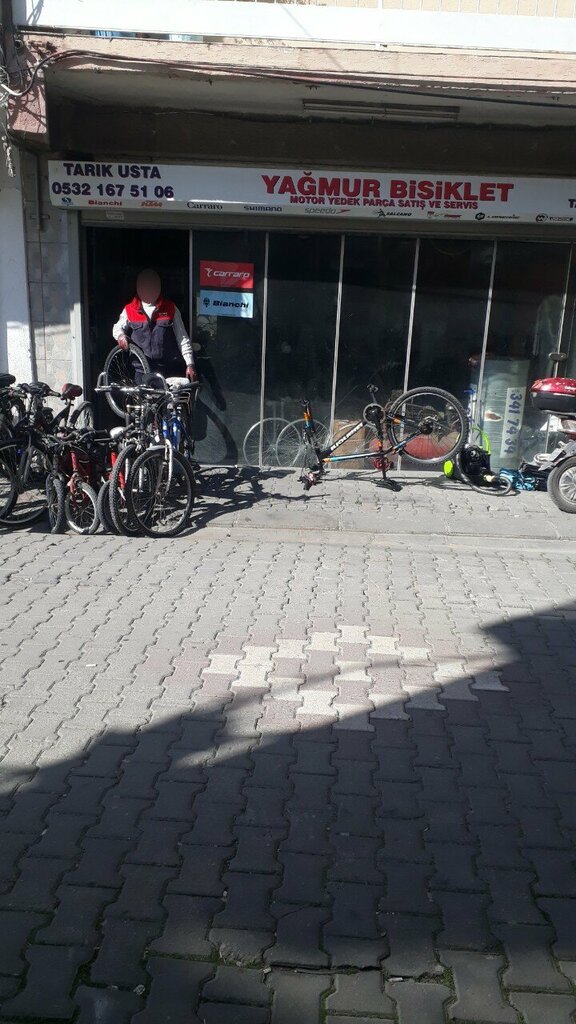 Bisiklet tamircileri Yağmur Bisiklet, İzmir, foto