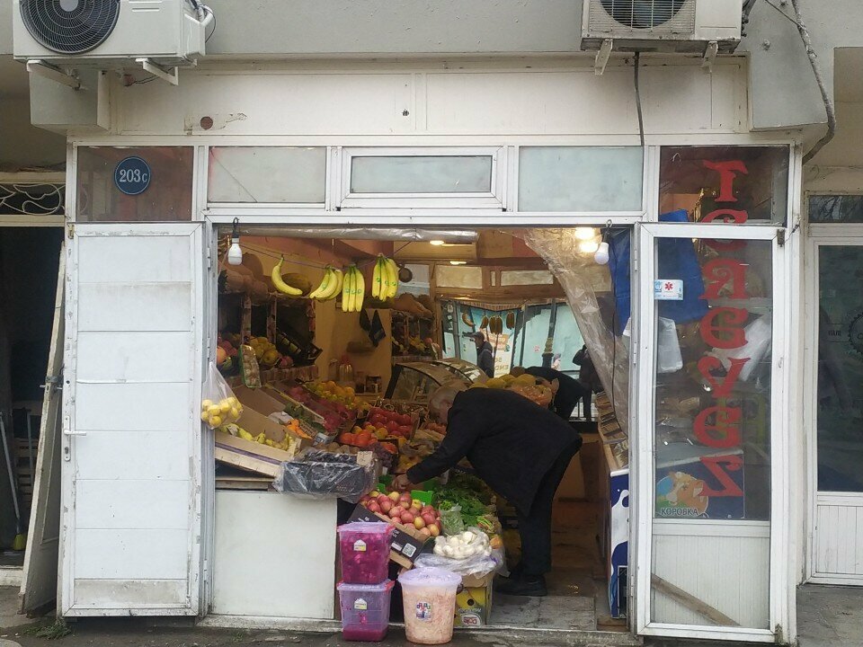 Kanatlı hayvan ürünleri ve yumurta Chicken Produce Store, Bakü, foto