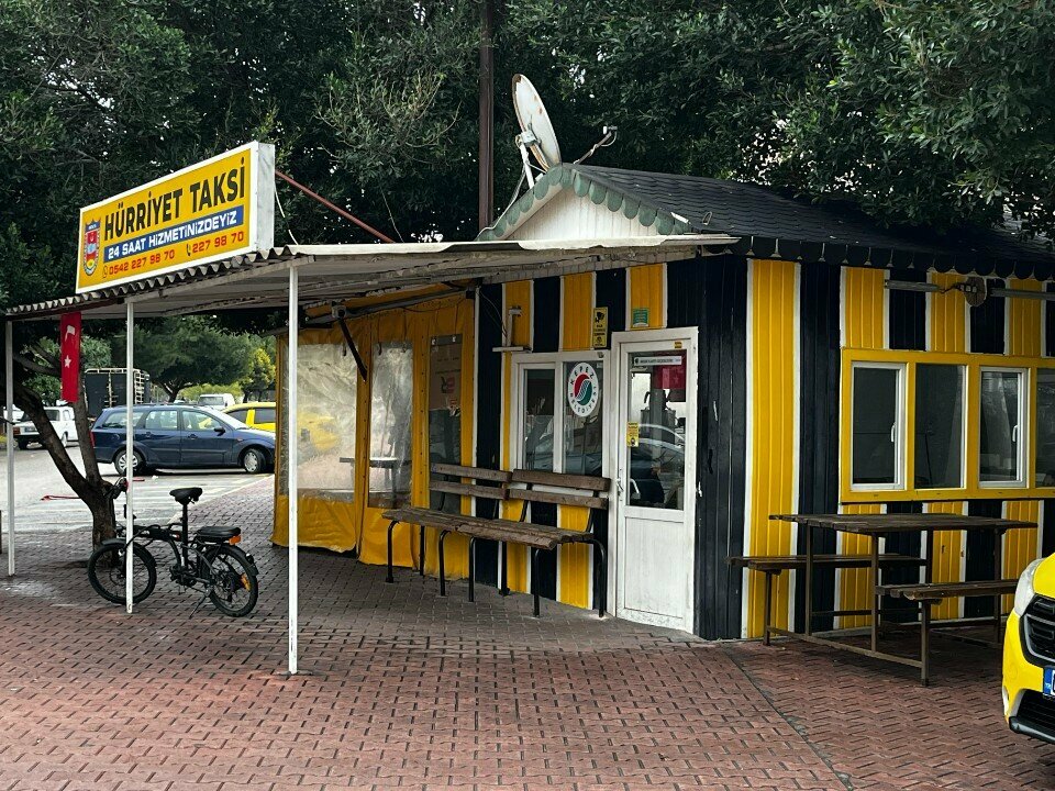 Taksi Hürriyet Taksi, Antalya, foto