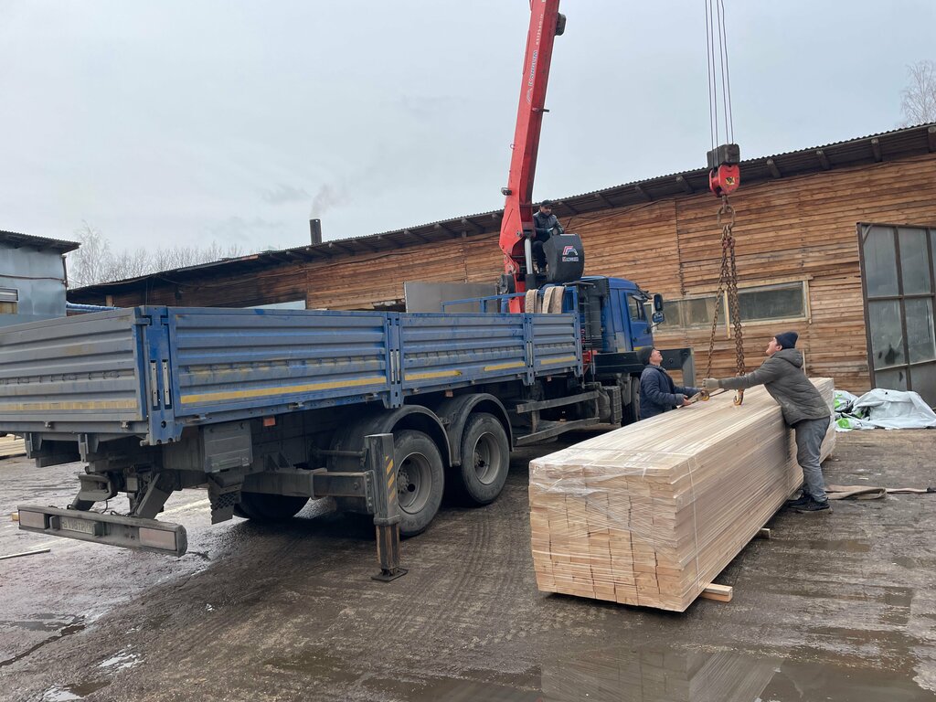 Kereste üretim ve satış şirketleri DerevoLider, Himki, foto