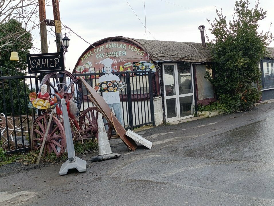 Restoran Zirve Cafe Aşıklar Tepesi Çay Bahçesi, İstanbul, foto