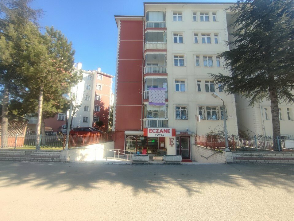 Eczaneler Uğurlu Eczanesi, Ankara, foto