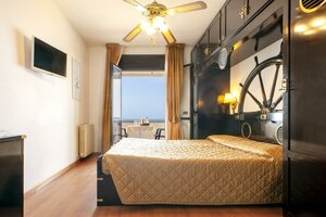 Hotel Villa Lo Scoglietto (Via del Corallo No:7, San Vincenzo), otel  San Vincenzo'dan