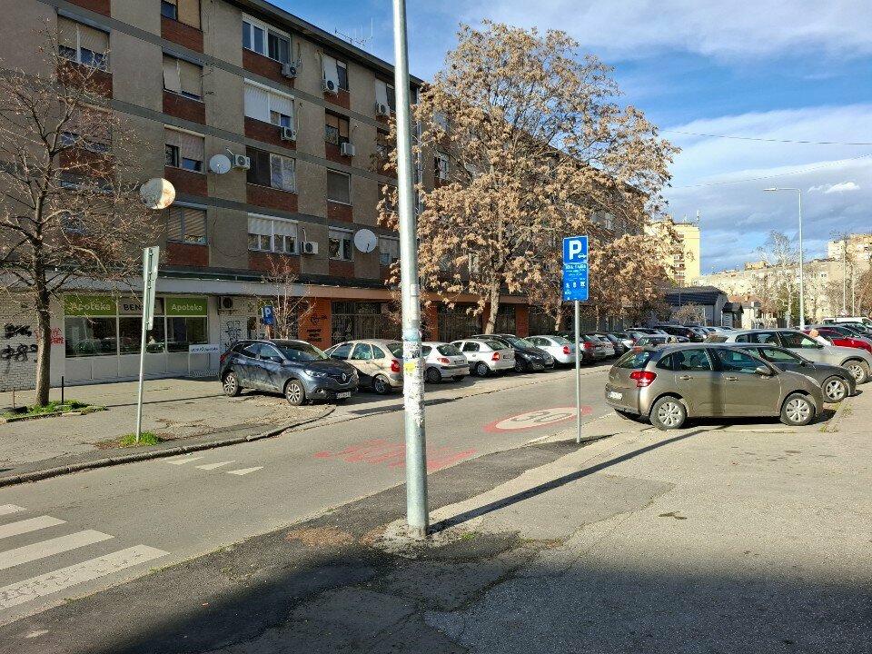 Ekmek fırını Burek Plus, Novi Sad, foto