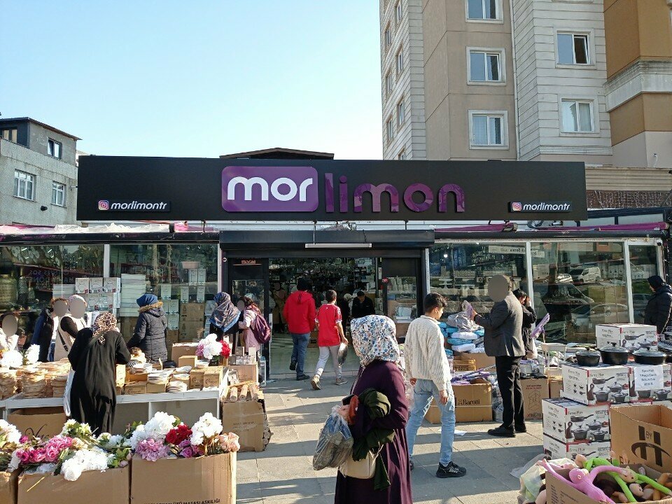 Ucuzluk mağazası Kristal Park Avm, İstanbul, foto