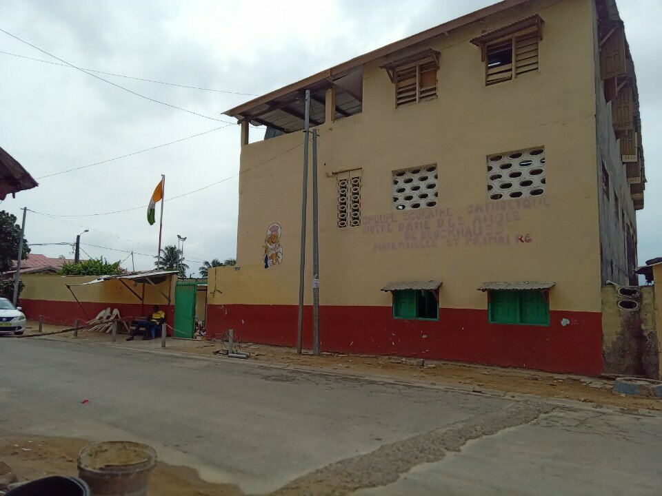 i̇lkokul École Catholique Notre Dame Des Anges, Abican, foto