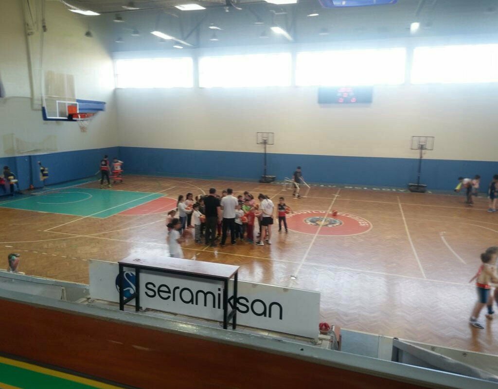 Spor ve jimnastik salonları Yıldırım Beyazıt Spor Salonu, Turgutlu, foto