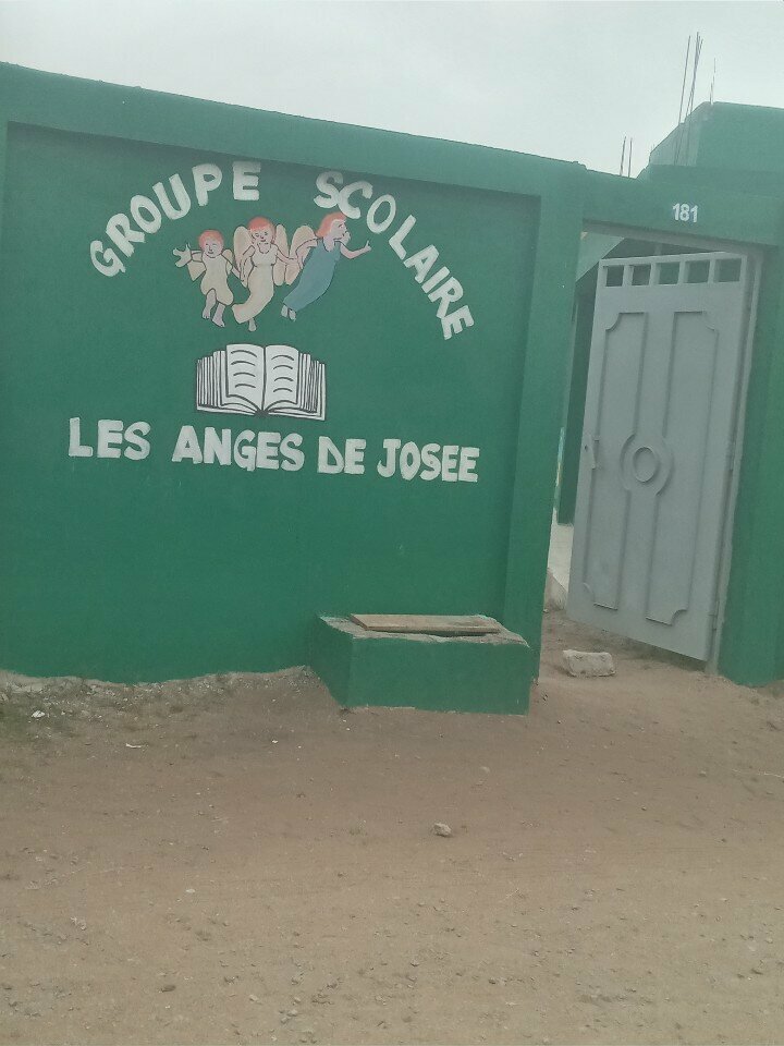 i̇lkokul Groupe Scolaire Les Anges de Josee, Abican, foto