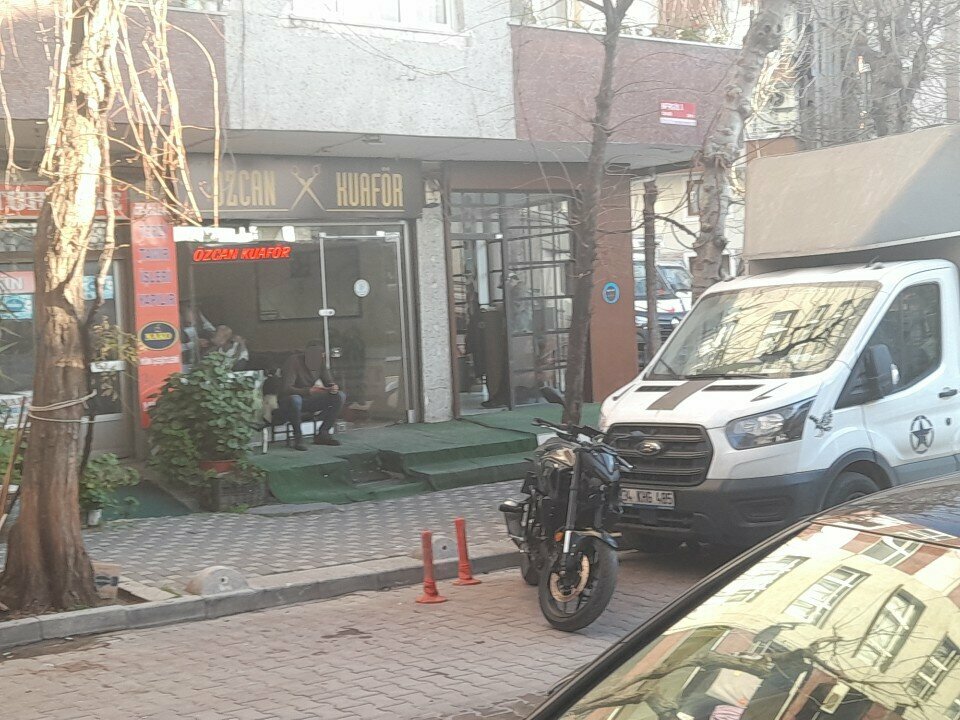Berberler Özcan Erkek Kuaförü, İstanbul, foto