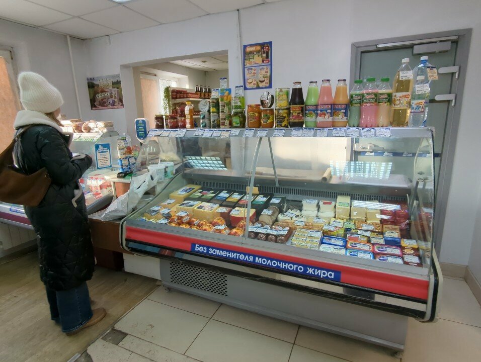 Süt ürünleri satış mağazaları Молочный фургончик, Çeliabinsk, foto