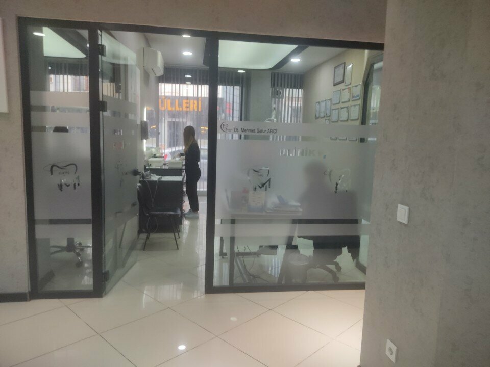Özel muayenehaneler Diş Hekimi Mehmet Gafur Arıcı, İstanbul, foto