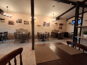 Подкова (1st Ovrazhnaya Street No:17), kafe  Hotkovo'dan