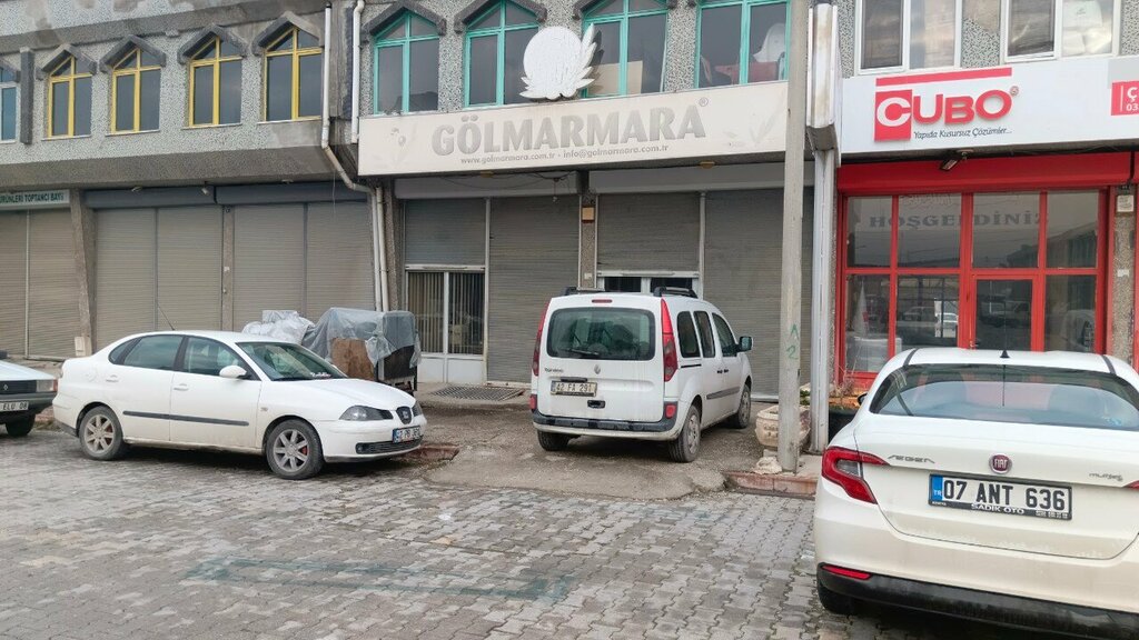 Gıda üreticileri Gölmarmara, Konya, foto
