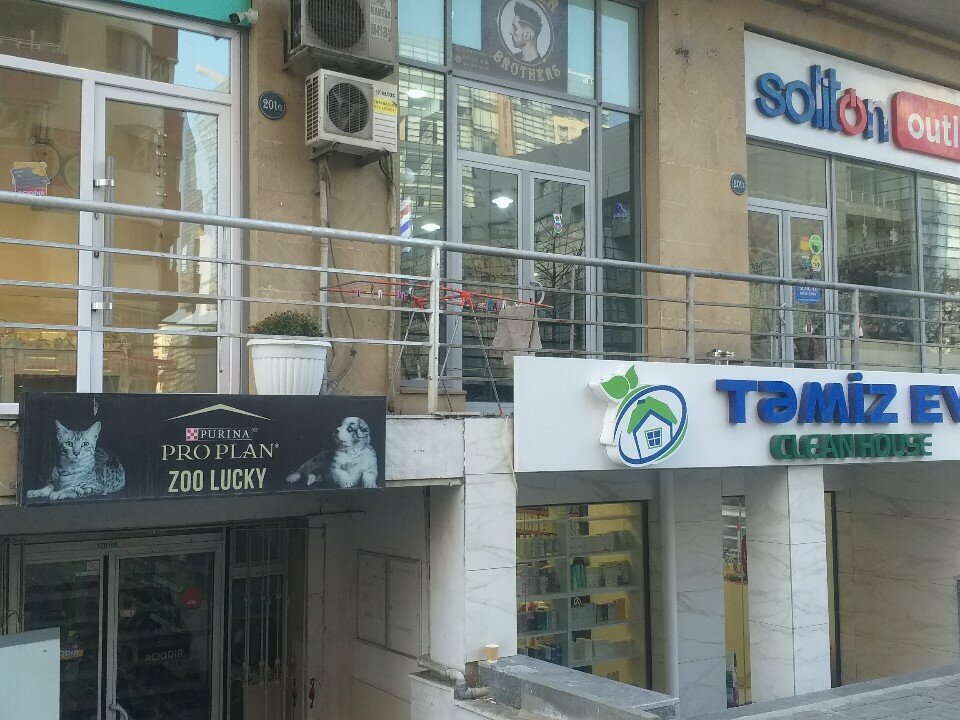 Berberler Barber Brothers, Bakü, foto
