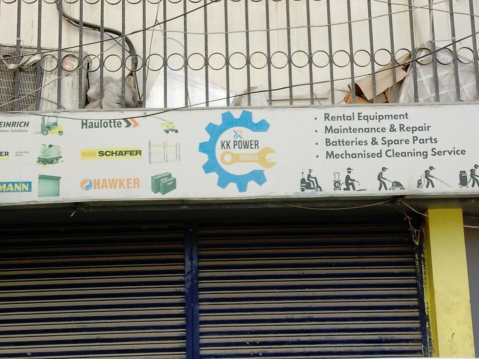 Otomobil yedek parçaları Kk power, Karaçi, foto