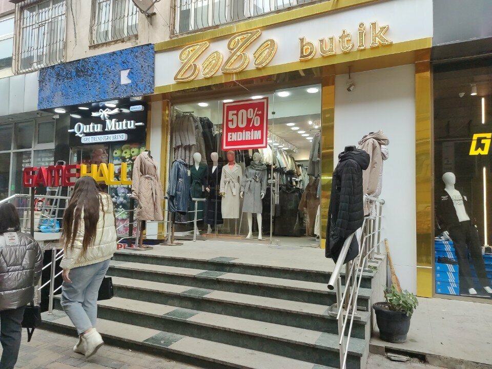 Giyim mağazası Zeze boutique, Bakü, foto
