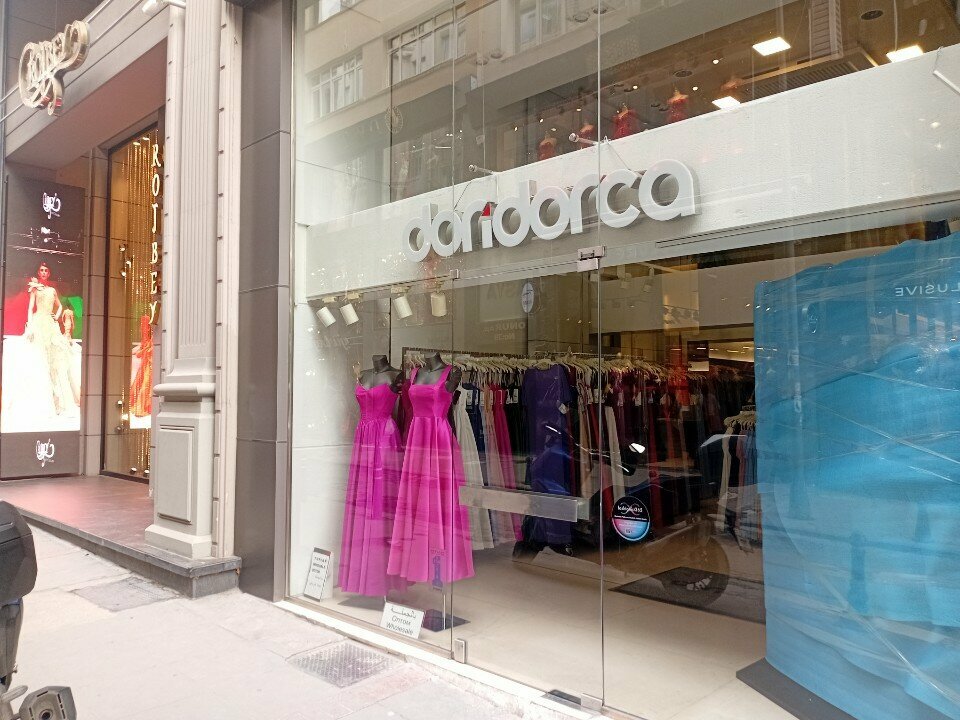 Giyim mağazası Doridorca, İstanbul, foto