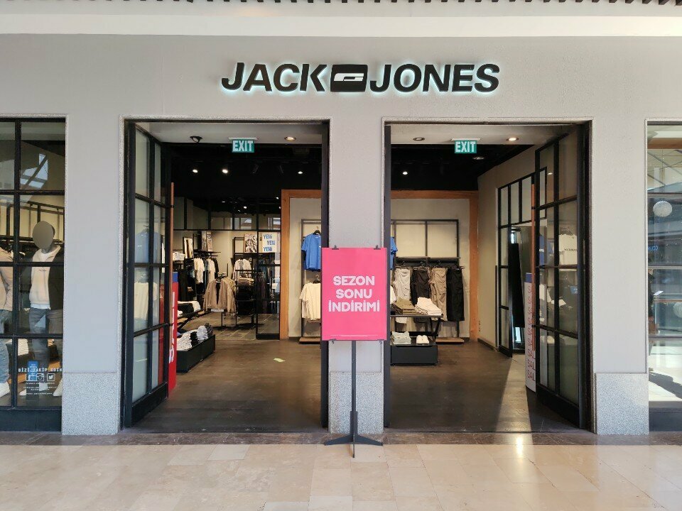 Giyim mağazası Jack & Jones, İstanbul, foto