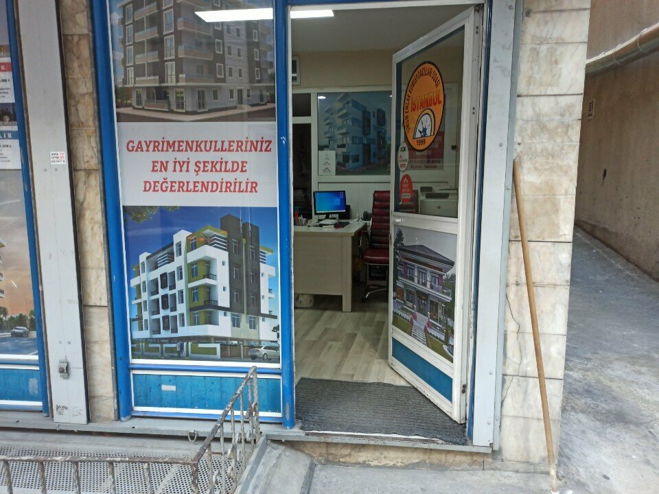 Emlak ofisi Elmas Emlak ofisi, İstanbul, foto