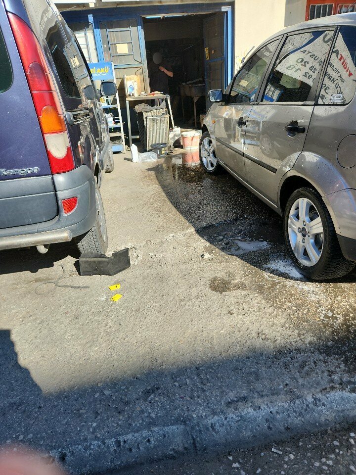 Otomobil servisi İşık Ticaret Akücü, Ankara, foto