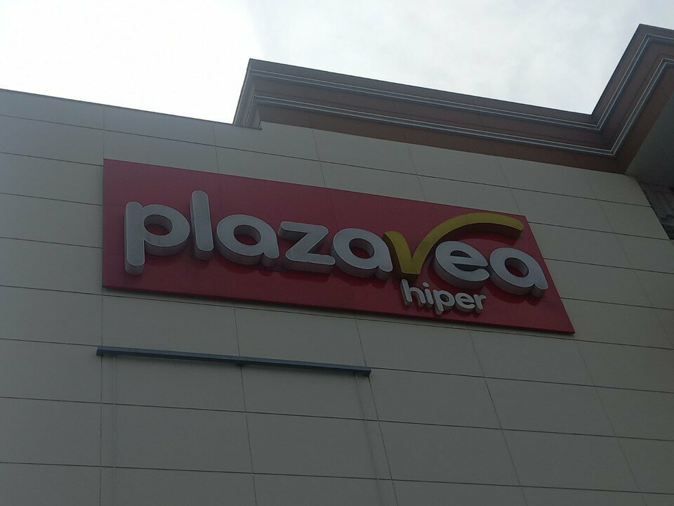 Süpermarket Plaza Vea, Lima, foto