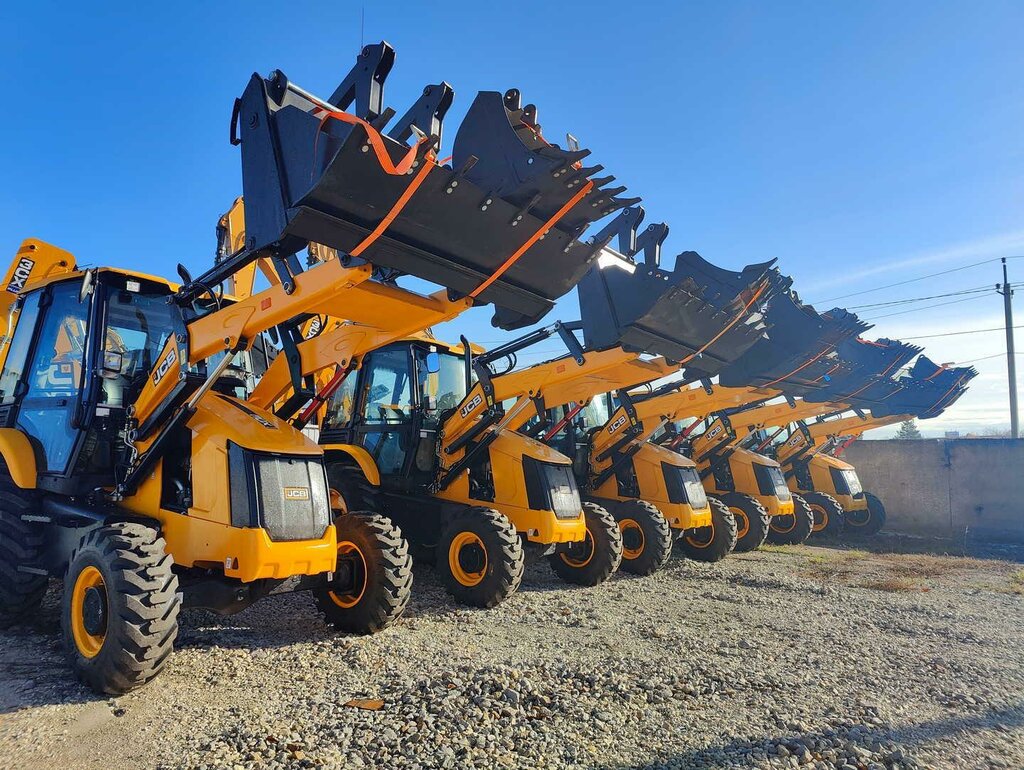 Özel üretim araç ve ekipmanları Lonmadi, Krasnodar, foto