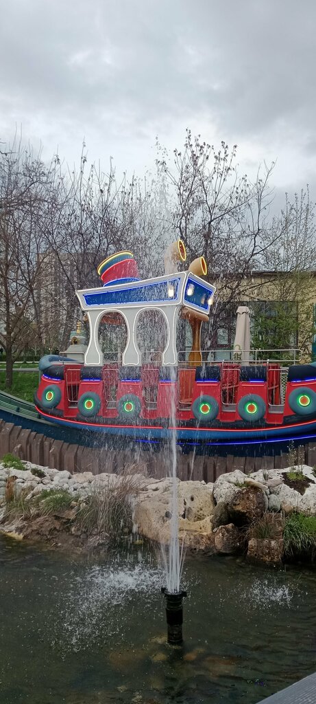 Atraksiyon Отважный капитан, Volgograd, foto