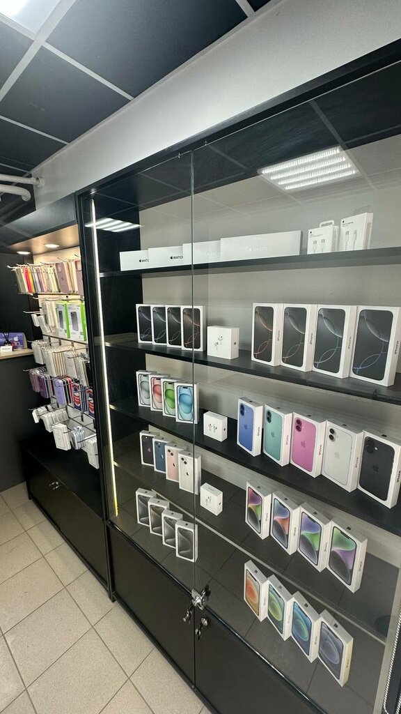 Elektronik eşya mağazaları IParq, Ufa, foto