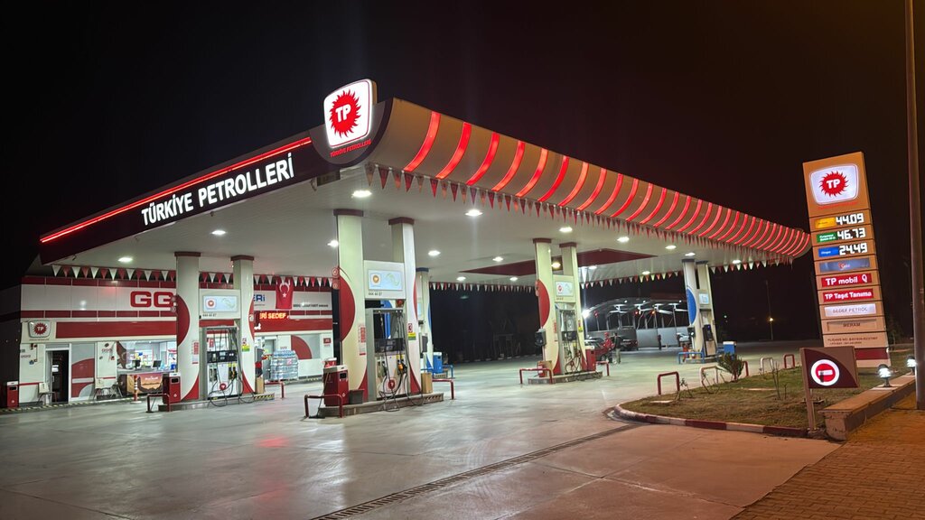 Benzin istasyonu TP Petrol, Konya, foto