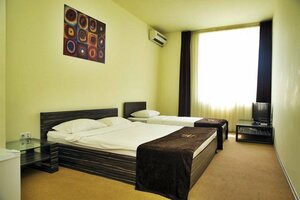 Mardi Plaza Hotel (Ilia Chavchavadze Street No:5, Batumi), otel  Batum'dan