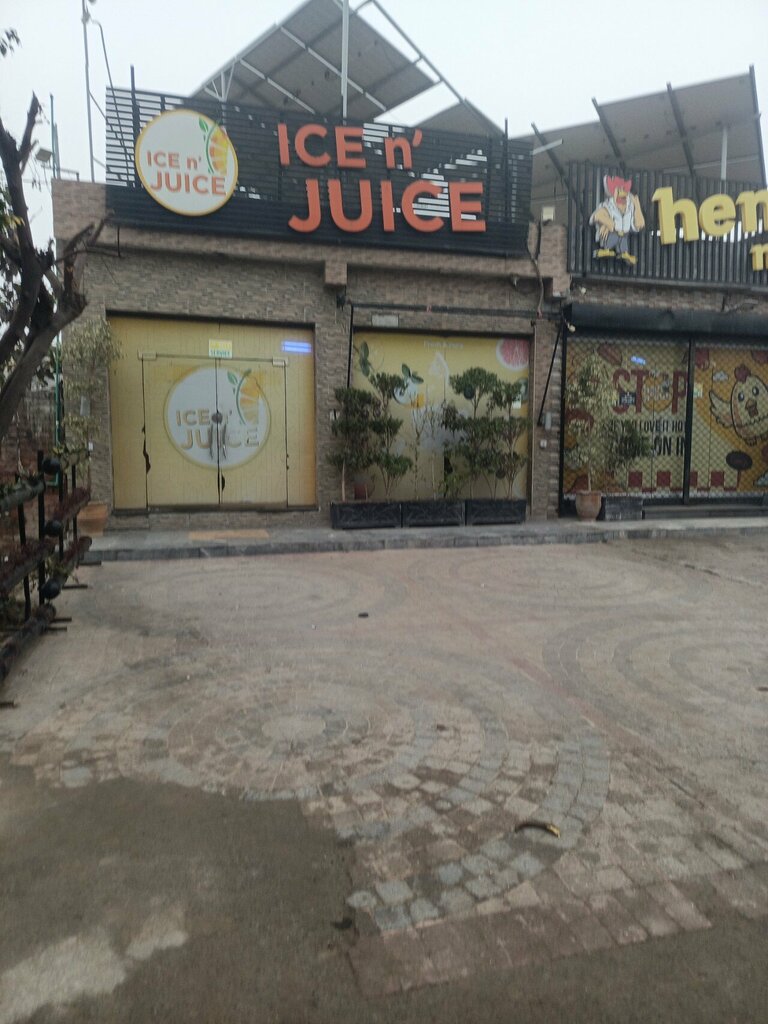 Alkolsüz içecekler Ice n Juice, Lahor, foto