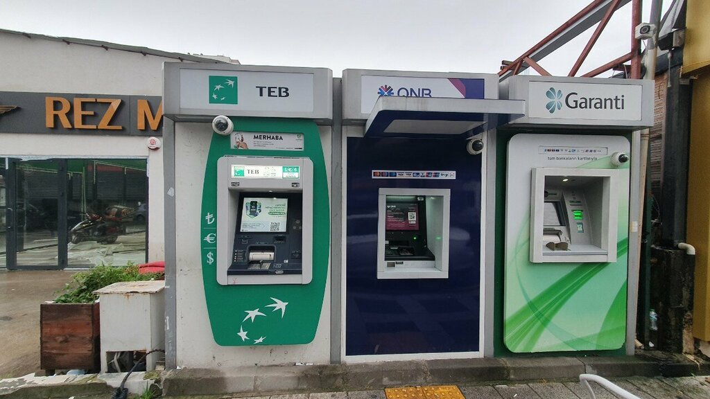 ATM'ler Türk Ekonomi Bankası, İstanbul, foto