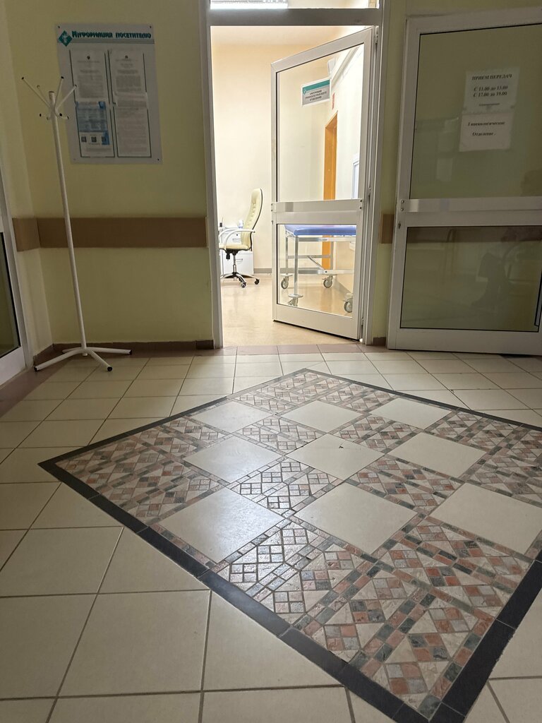 Hastane bölümü Rodilny dom Bu Kogalymskaya gorodskaya bolnitsa, Kogalym, foto