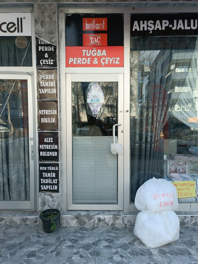 Mefruşat Tuğba Perde, Ankara, foto